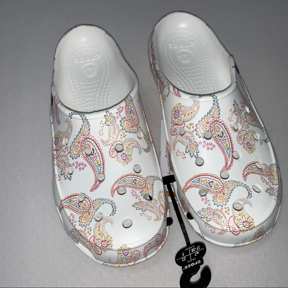 CROCS | Shoes | Womens Crocs Freesail Florals Clog | Poshmark